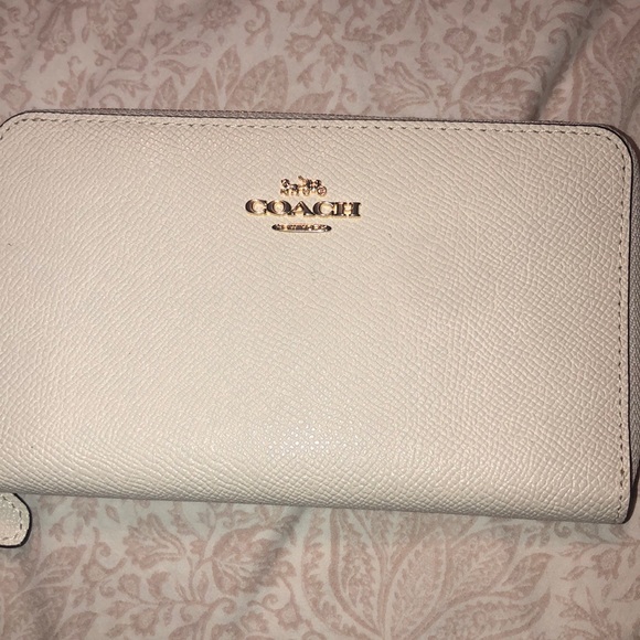 Coach | Bags | Coach White Wallet | Poshmark